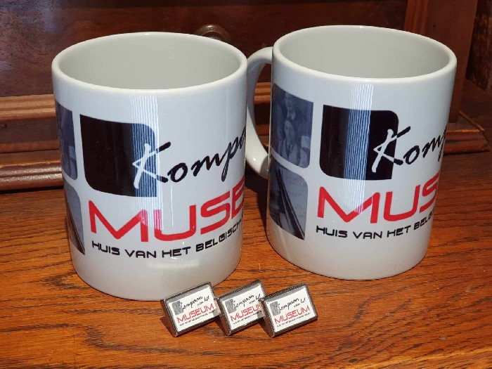 De Kompaan van het Museum HBFV zit alvast in onze shop ! :: Huis van ...